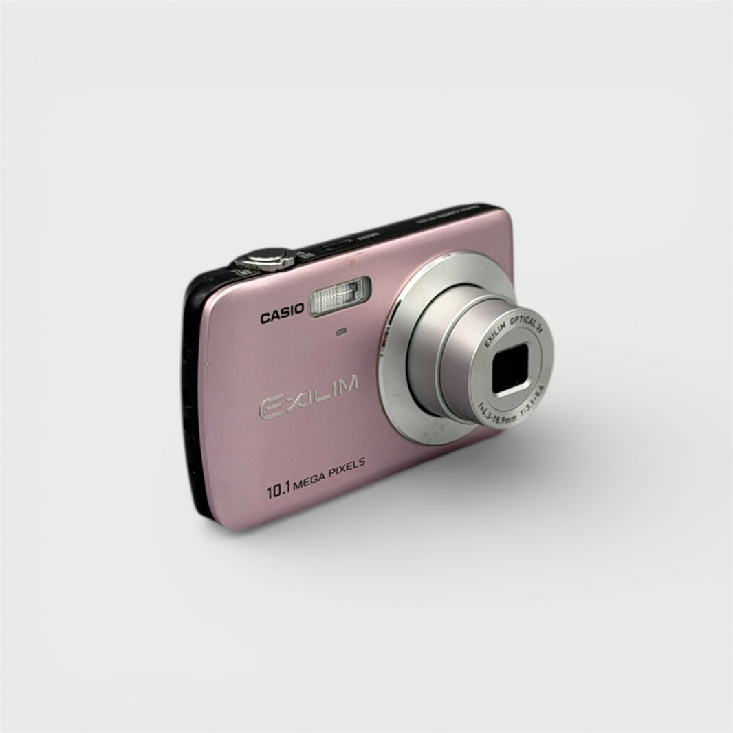 Pink Digital Cameras – Capture Every Moment in Style – Retro Digitals