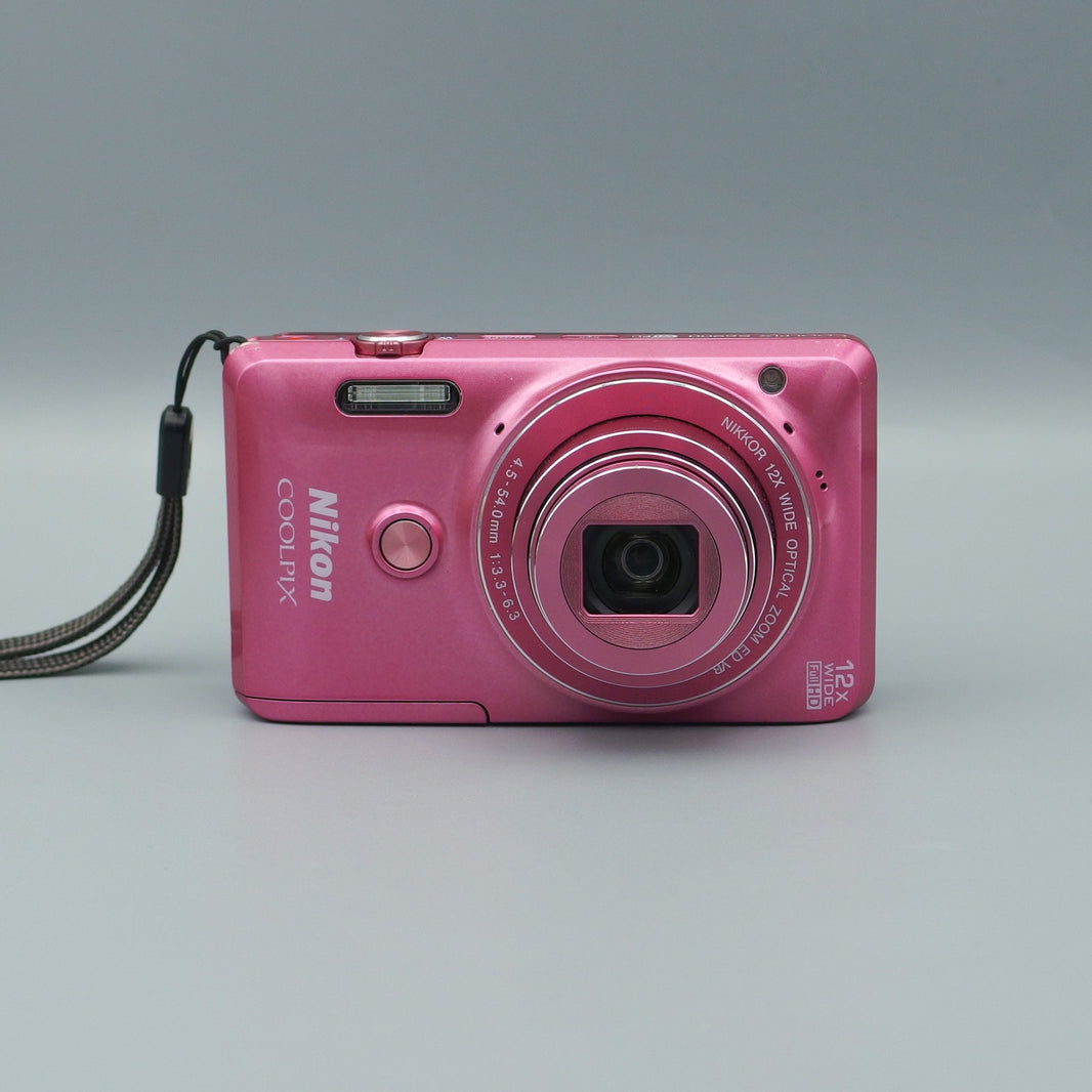 Flip Screen Digital Cameras – Perfect for Vlogging & Selfies - Retro ...